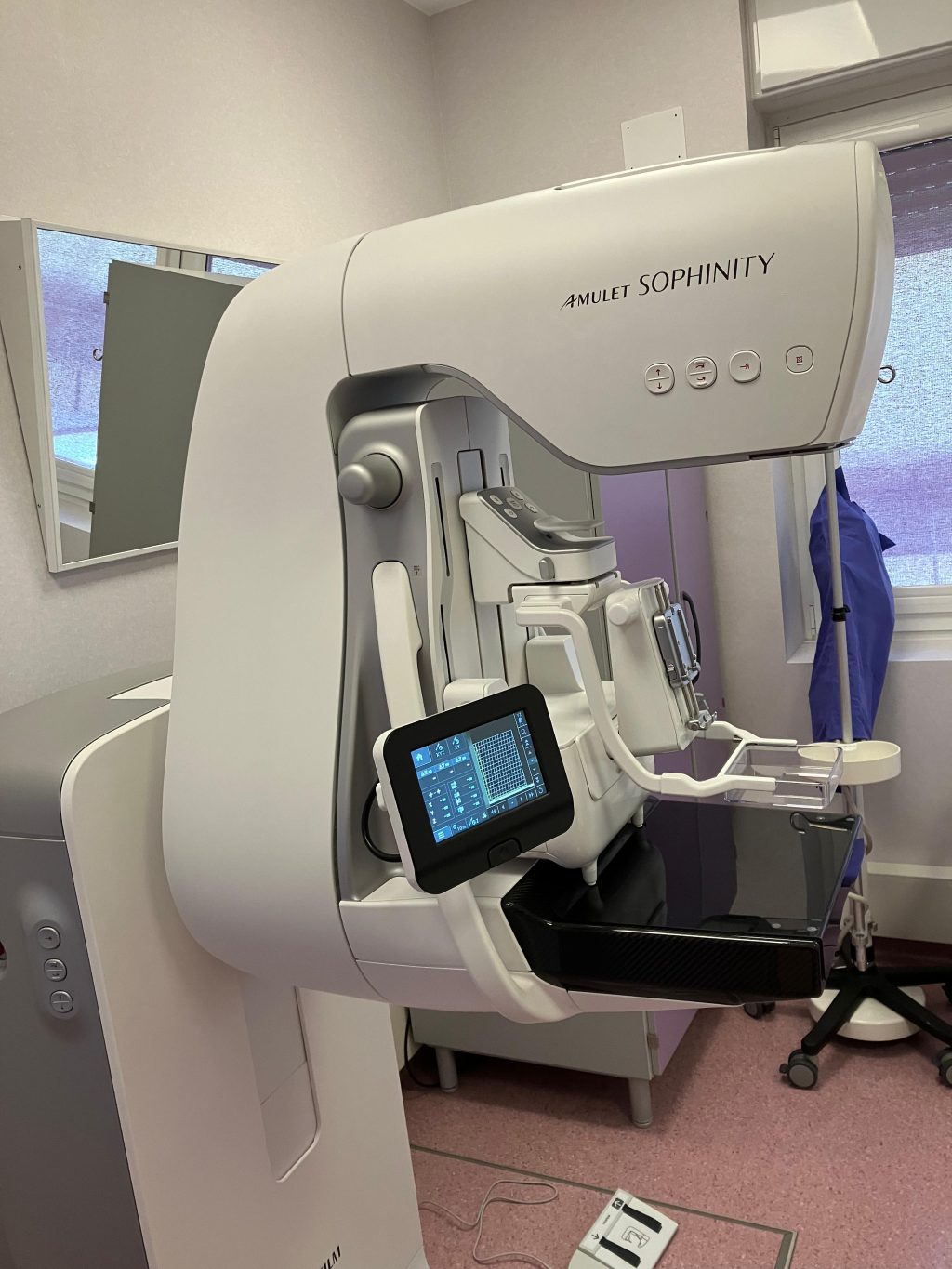 Intelligenza artificiale e maggior comfort per le pazienti: prima ...